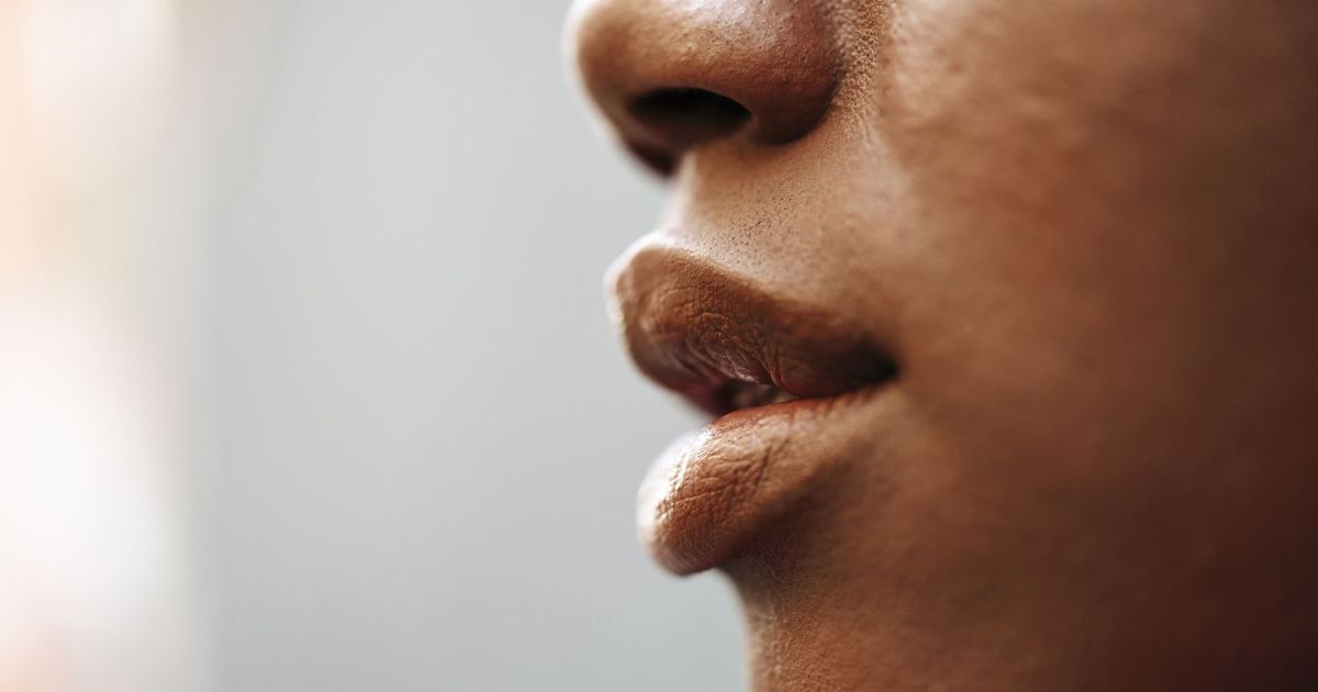 What Does Cancer Smell Like: Can Your Nose Detect It? - Aspire Alive